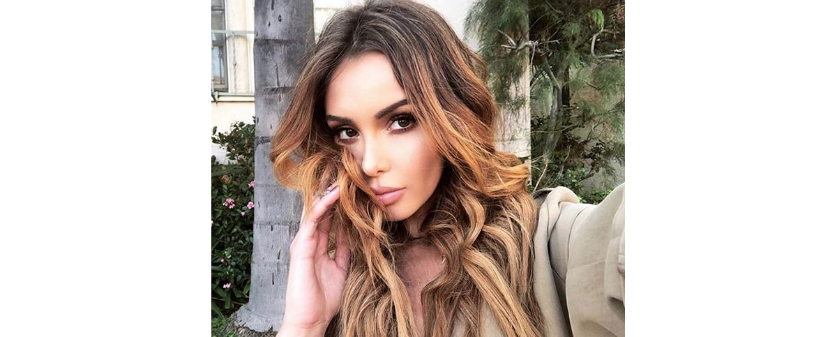 Photo : Nabilla Benattia à Los Angeles. Mars 2018. - Ode (Purepeople)