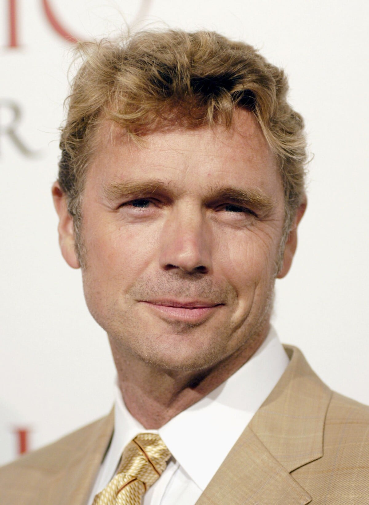 Photo : L'acteur John Schneider à Los Angeles en 2003. - Purepeople