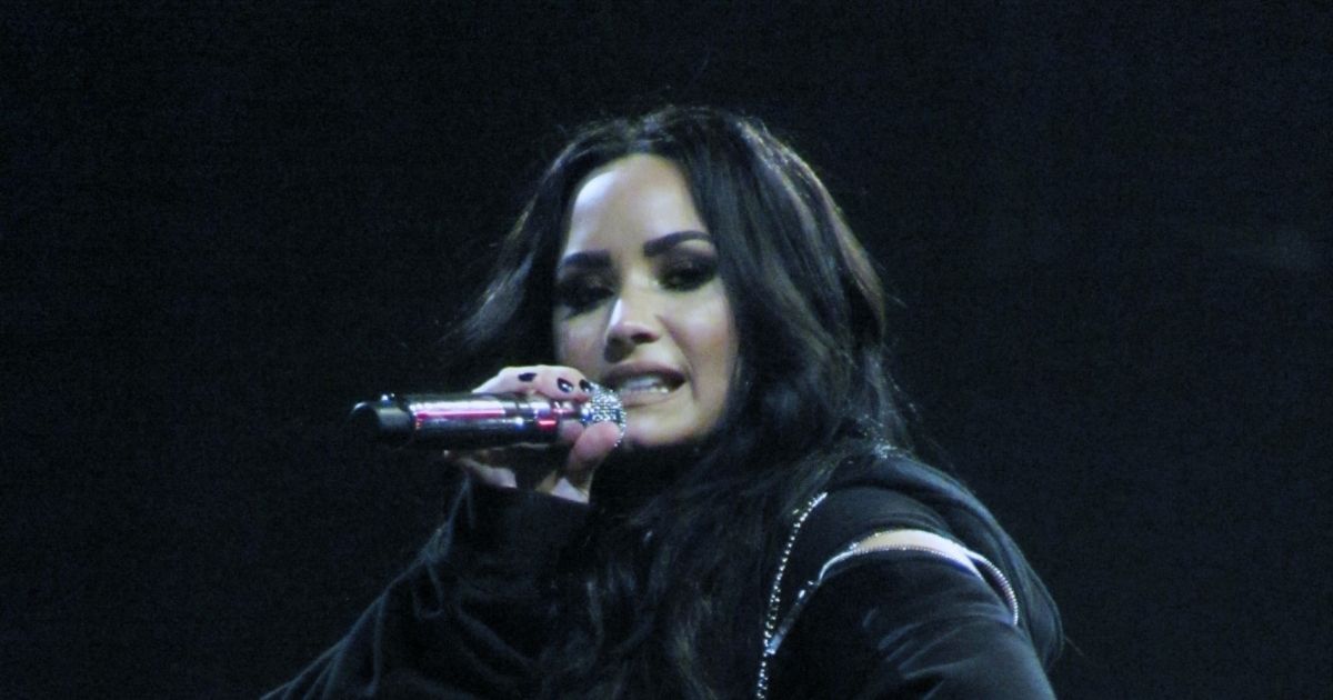 Demi Lovato en concert à l'O2 Arena à Londres. Le 25 juin 2018 - Purepeople