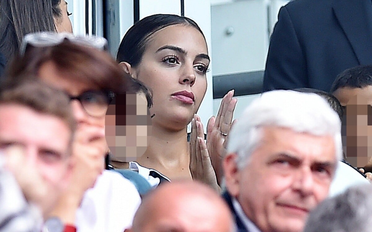 Photo : Georgina Rodriguez à l'Allianz Stadium de Turin pour le match ...