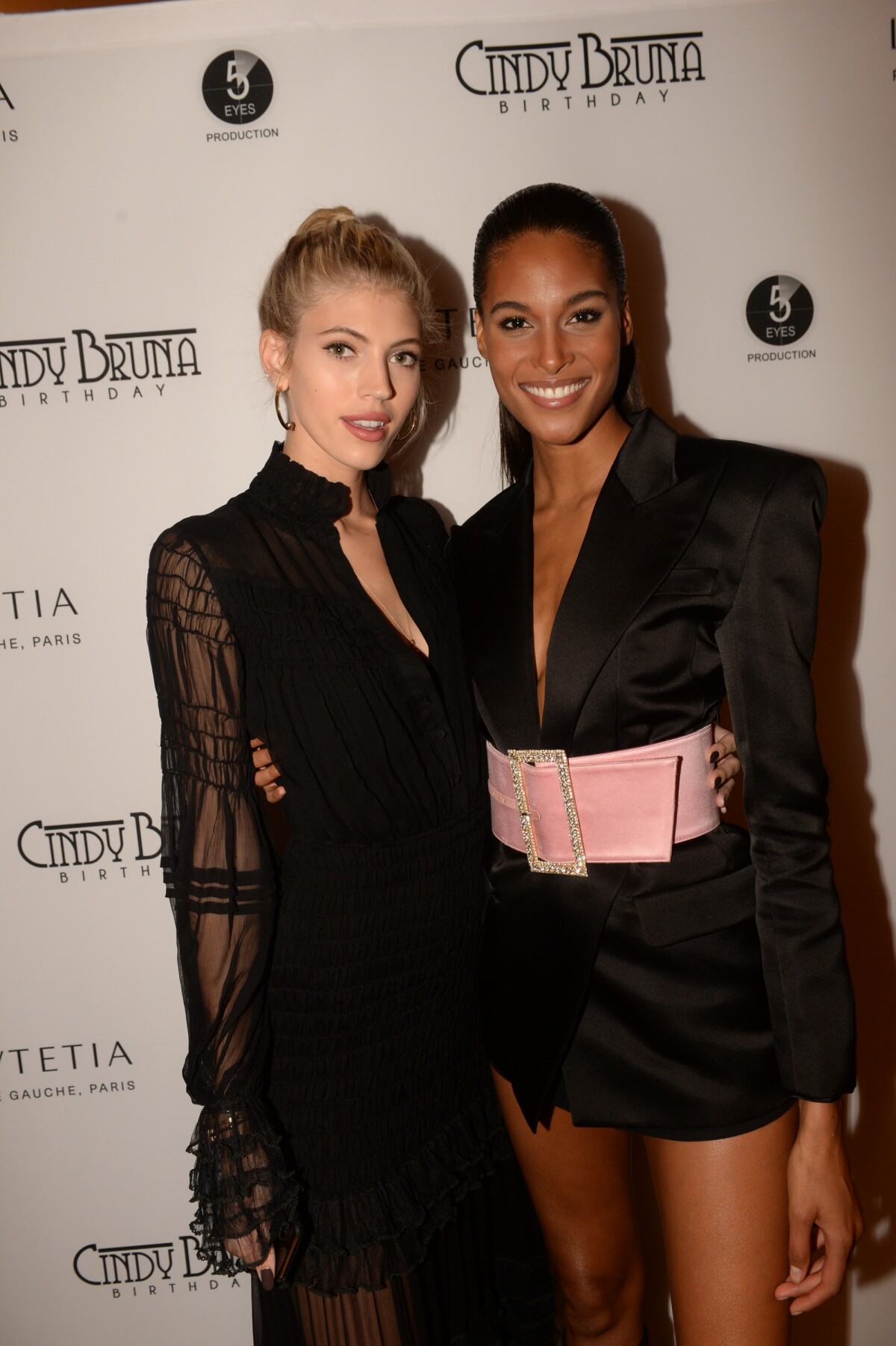 Photo : Devon Windsor, Cindy Bruna - Le mannequin Cindy Bruna fête son ...