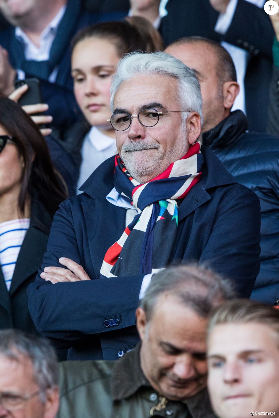 Pascal Praud dans les tribunes du Parc des Princes lors du match de ...