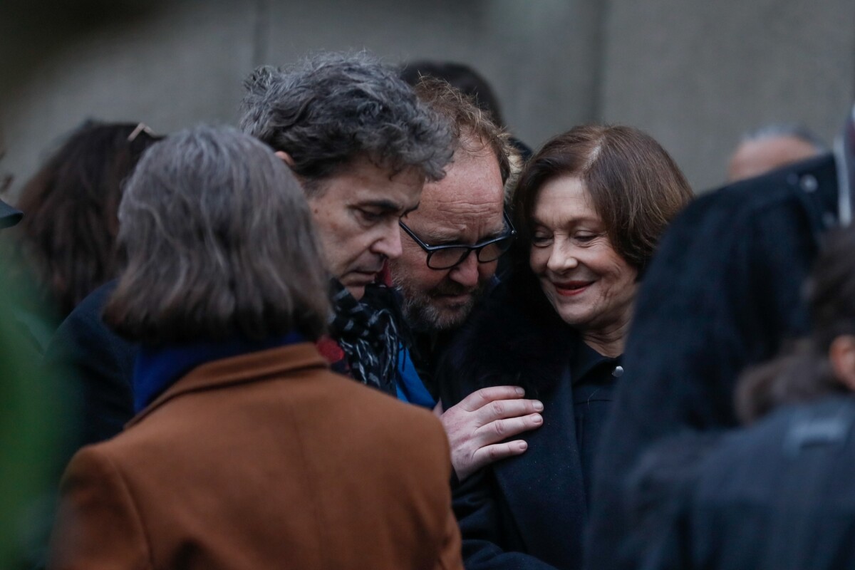 Photo : Macha Méril, Xavier Beauvois - Obsèques de Michel Legrand ...