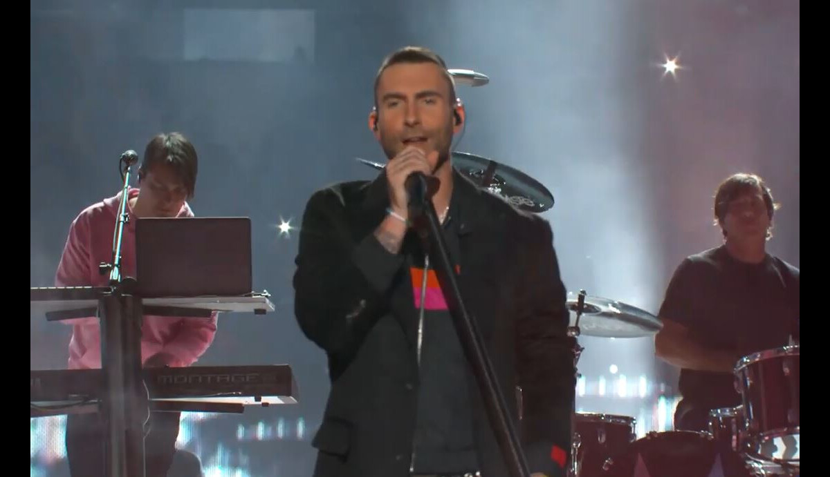 Vidéo : Maroon 5 au Super Bowl LIII Halftime Show ft. Travis Scott ...