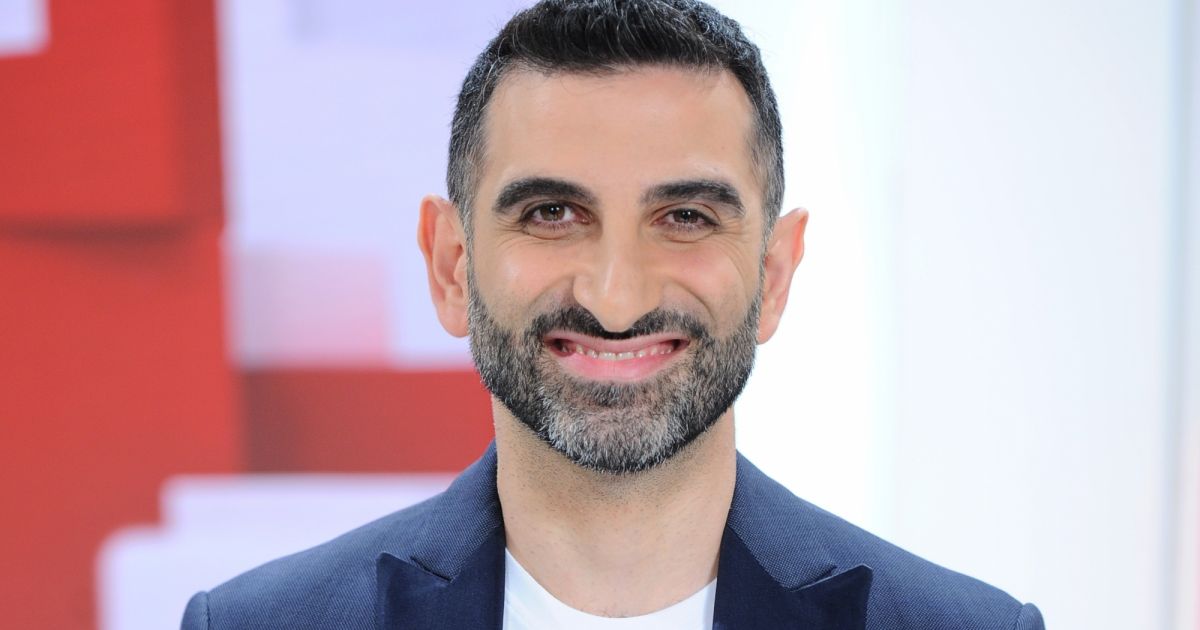 Exclusif - Ll'humoriste Kheiron - Enregistrement de l'émission Vivement ...