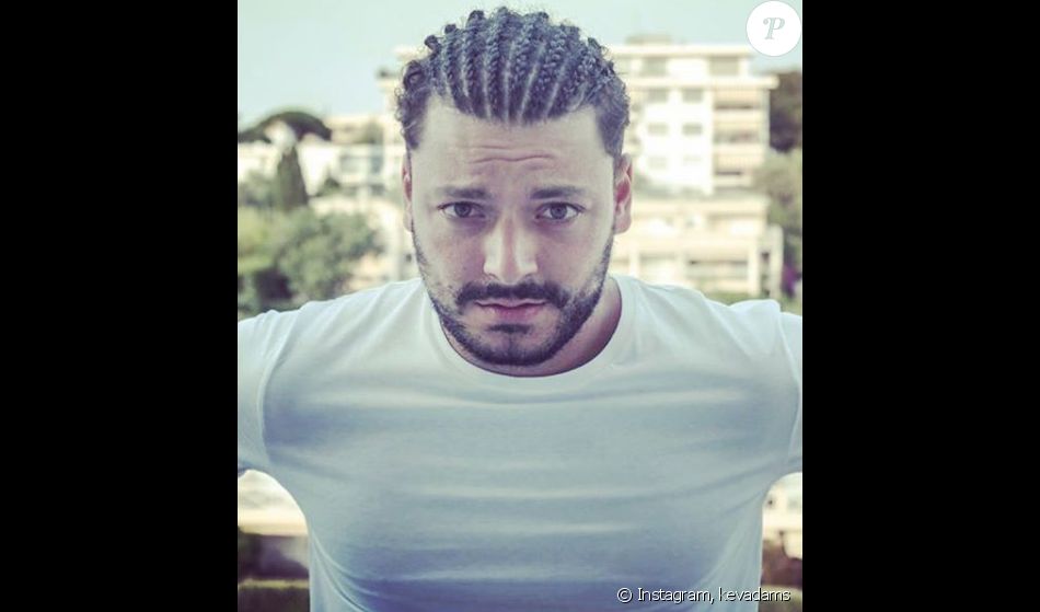 Kev Adams sur Instagram. - Purepeople