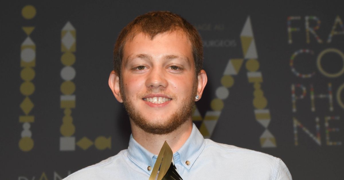 Anthony Bajon (Valois d'Interprétation pour le film Au nom de la Terre ...