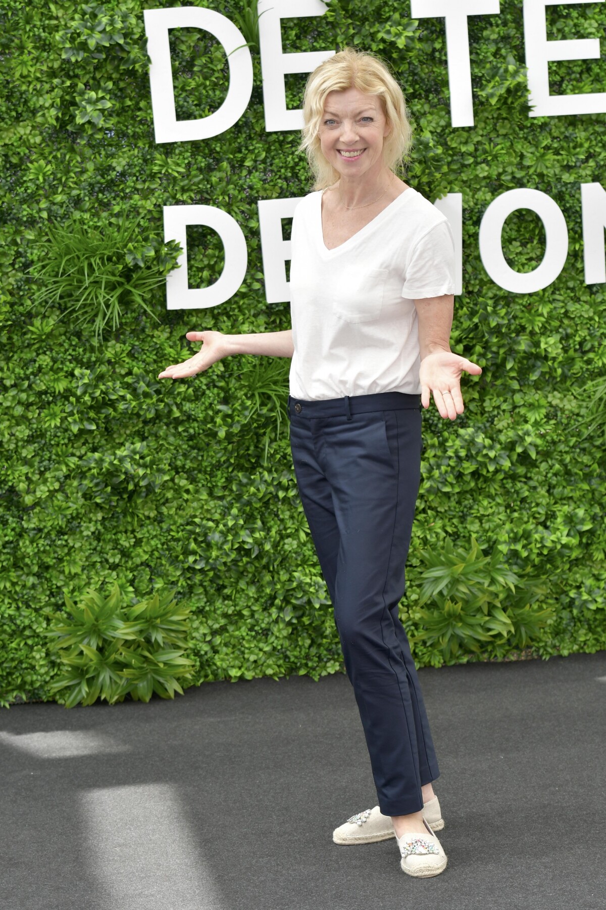 Photo : Luce Mouchel lors du photocall de la série "Demain nous ...