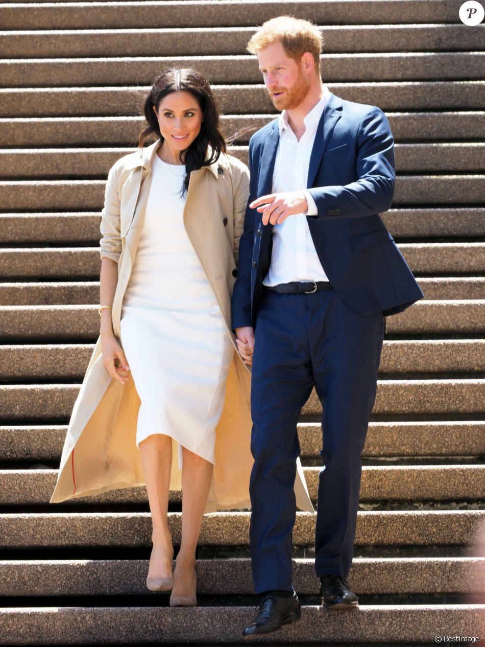 Le prince Harry et sa femme Meghan Markle, en trench-coat Martin Grant ...