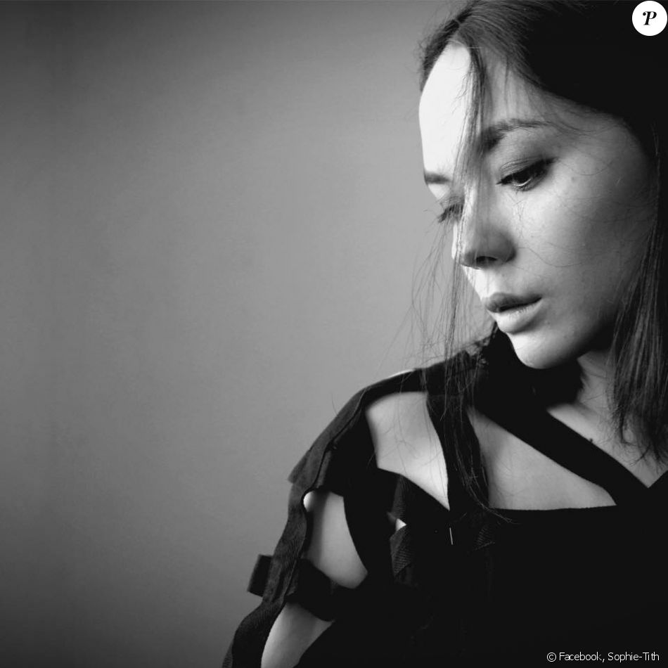 Sophie-Tith, ancienne gagnante de la Nouvelle Star, sur Facebook le 5 ...