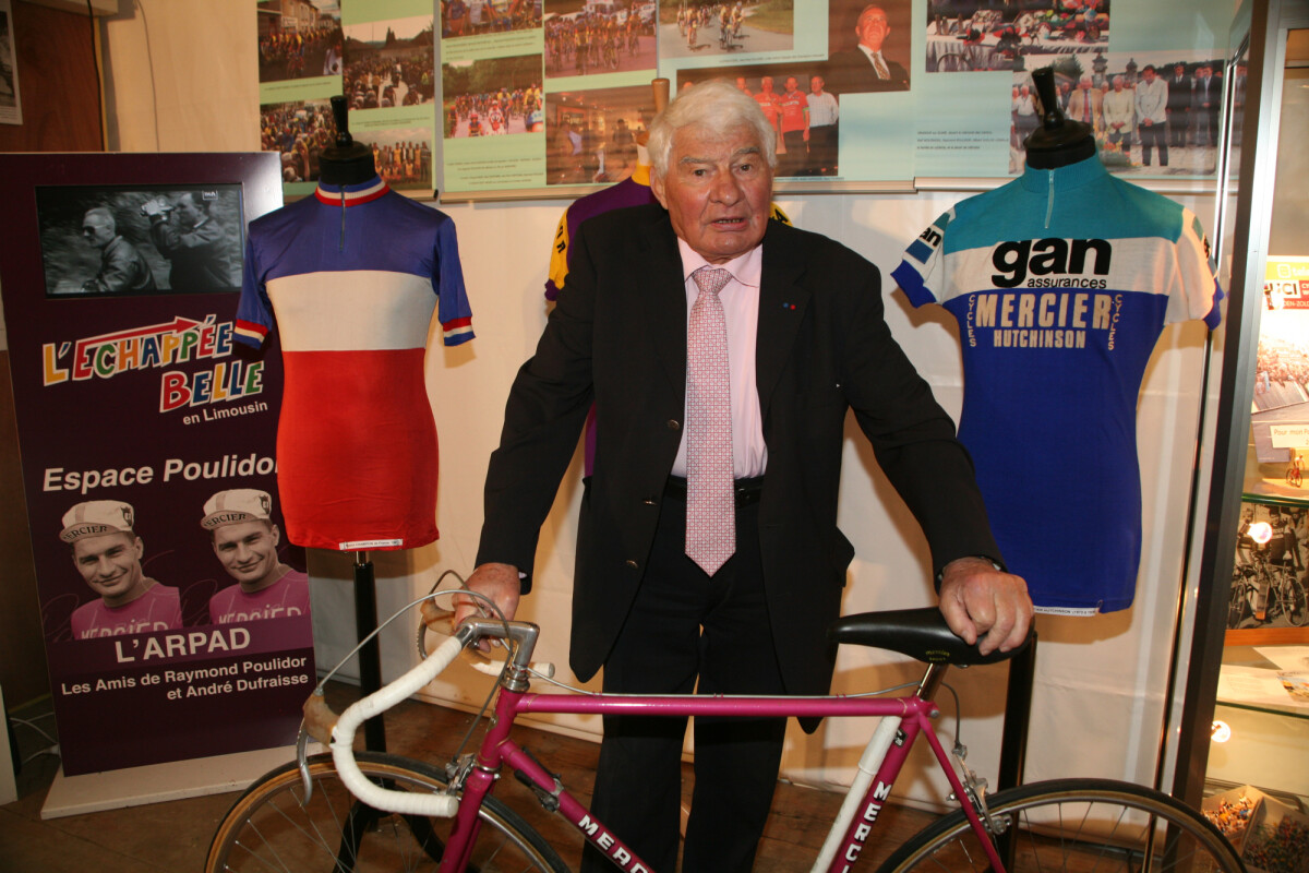 Photo : Exclusif - Raymond Poulidor - Personnalités à la Foire de ...