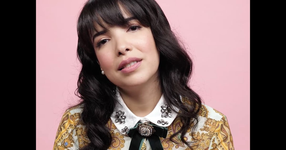 Indila : Les textes de ses chansons étudiés, à l'école, à l'étranger ...