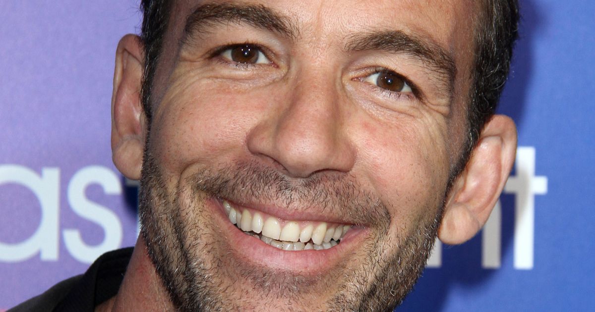 Bryan Callen lors de l'avant-première du film About Last Night dans ...