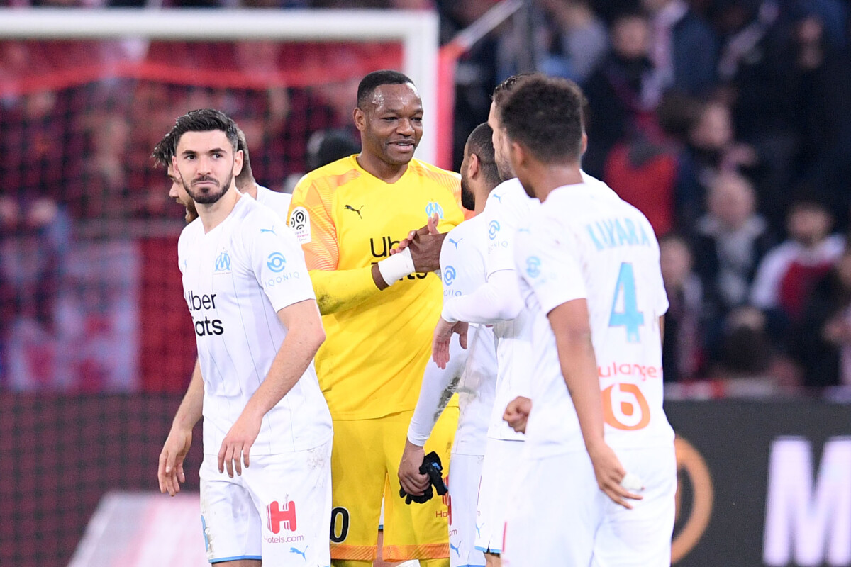 Photo : Morgan Sanson lors de la victoire de l'OM sur le terrain du ...