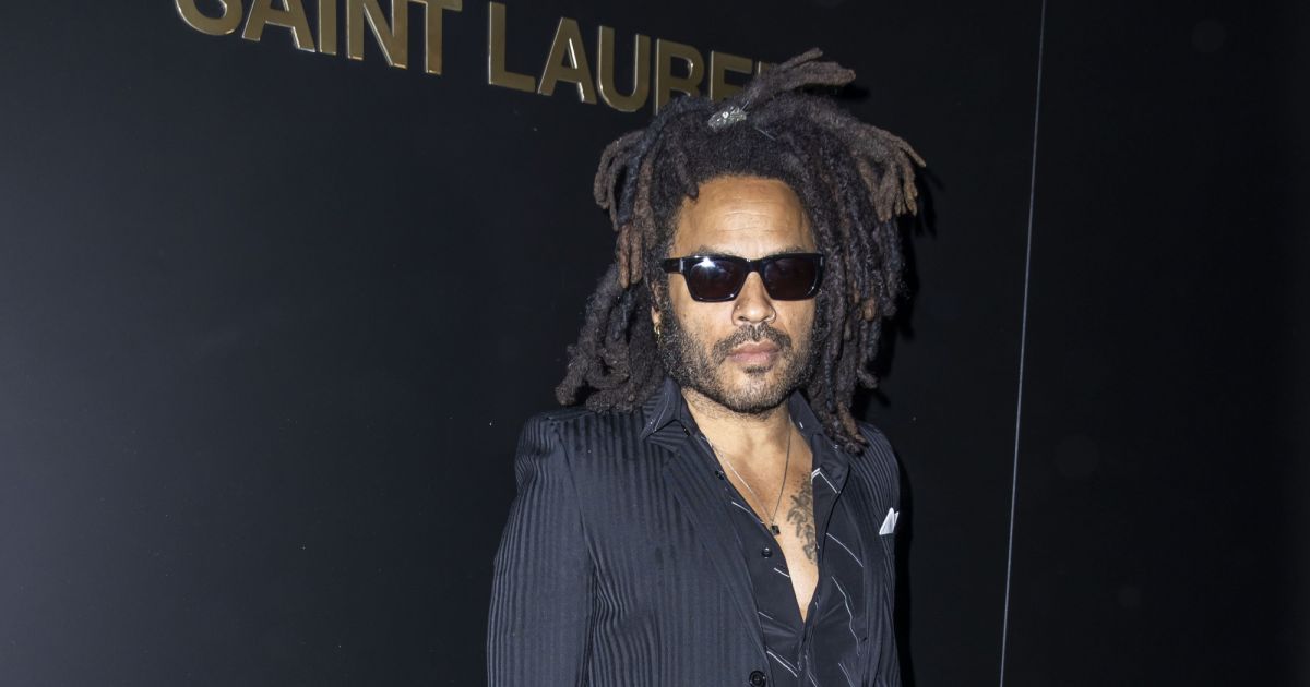 Lenny Kravitz assiste au défilé de mode Saint Laurent, collection prêt ...