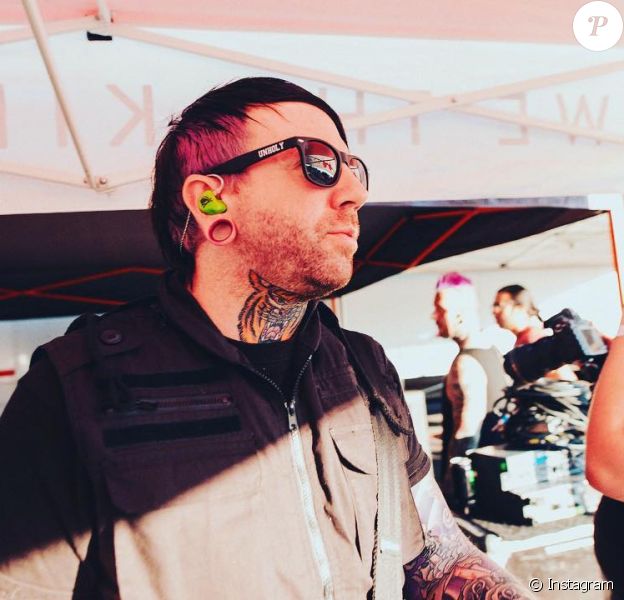 Derek Jones : Mort à 35 ans du guitariste de Falling In Reverse ...