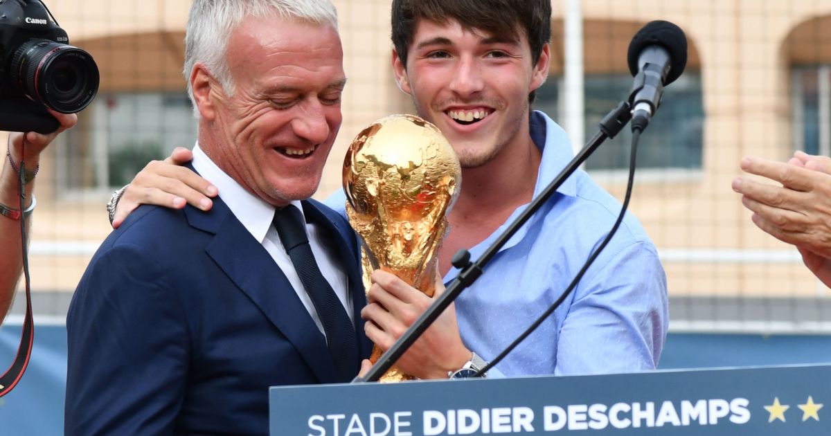 Dylan Deschamps : Le fils de Didier et sa compagne, tout beaux et tout ...