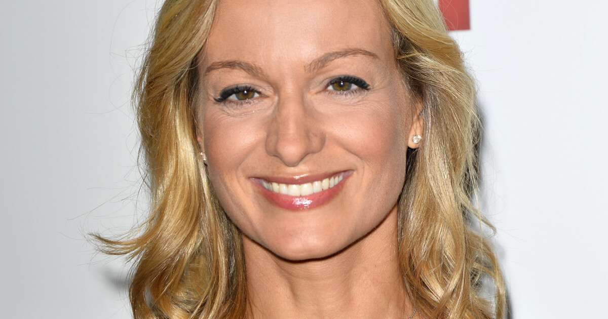 Audrey Crespo-Mara annonce l'arrêt de sa quotidienne sur LCI - Purepeople