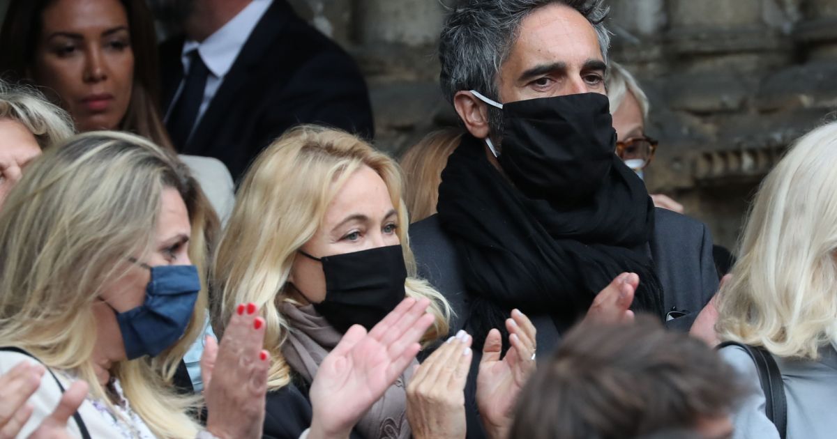 Emmanuelle Béart et son mari Frédéric Chaudier - Hommage à Guy Bedos en ...