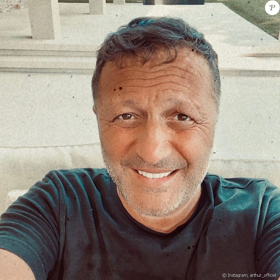 Arthur sur Instagram, le 21 juillet 2020. - Purepeople