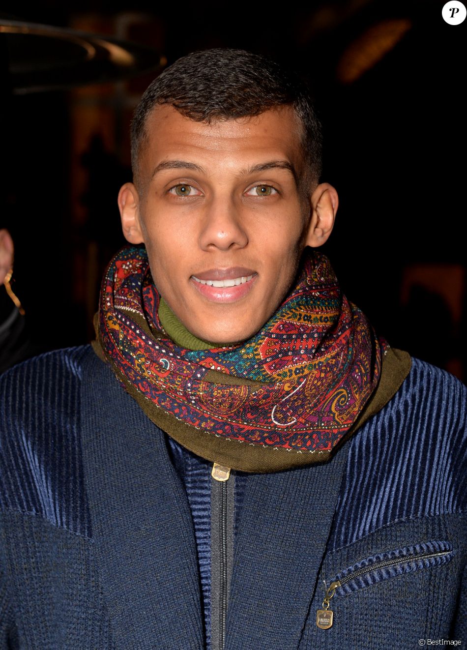 Le chanteur Stromae - Arrivées au défilé de mode hommes Valentino ...