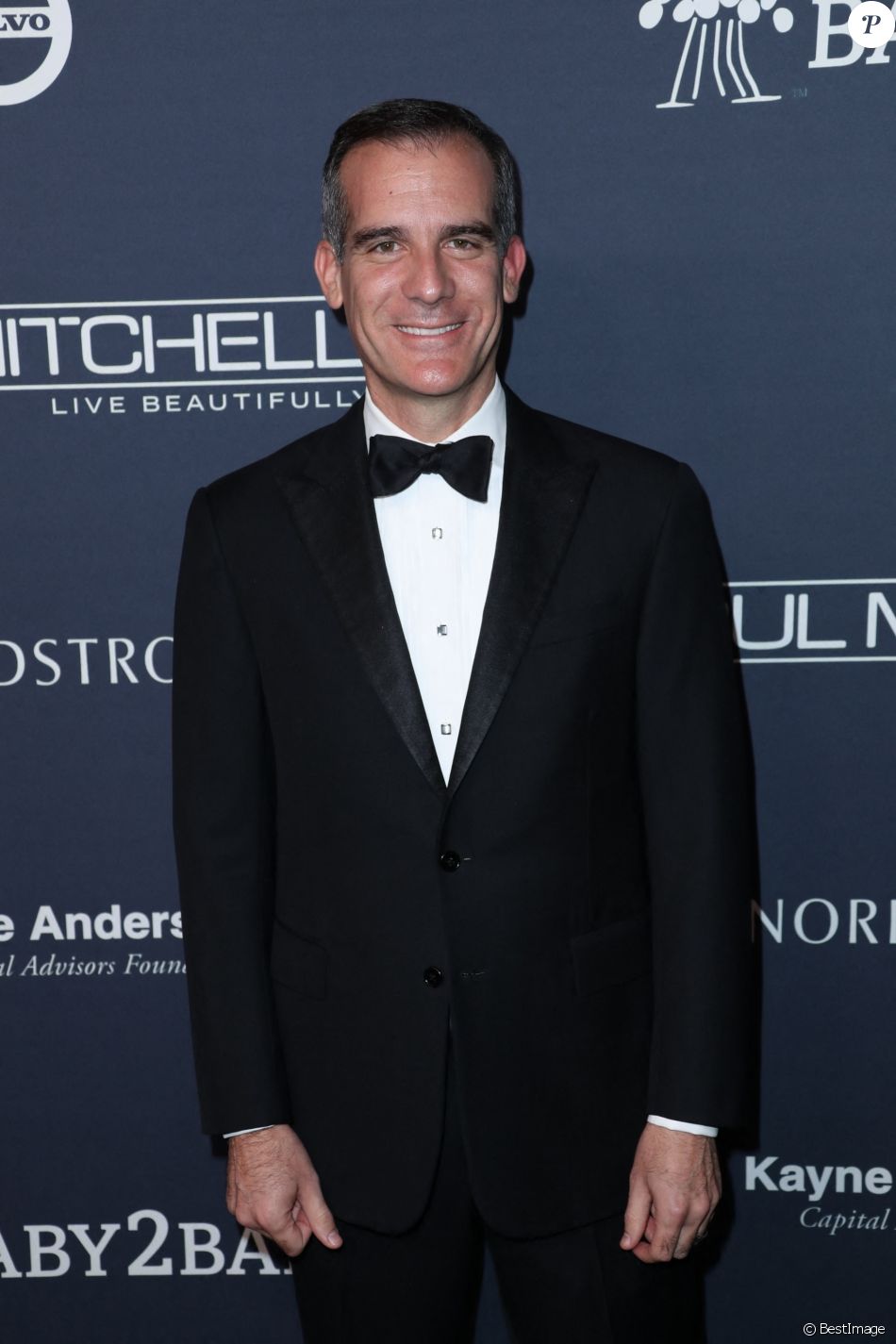Eric Garcetti à la soirée Baby2Baby à Culver City, le 11 novembre 2017 ...