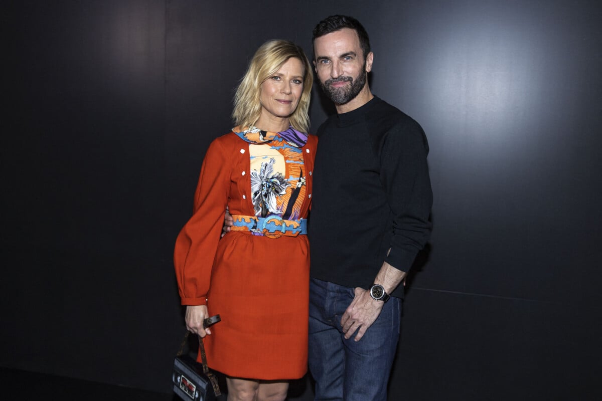 Photo : Marina Foïs et Nicolas Ghesquière - Défilé Louis Vuitton ... Photo : Marina Foïs et Nicolas Ghesquière - Défilé Louis Vuitton ...