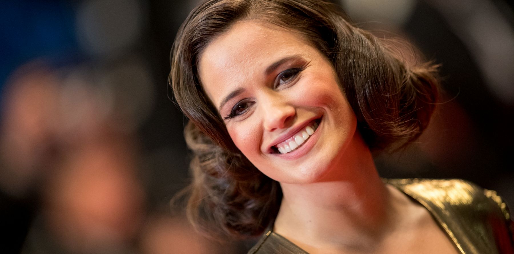 Lucie Lucas : Qui est Adrien, son mari rencontré à l'adolescence ...