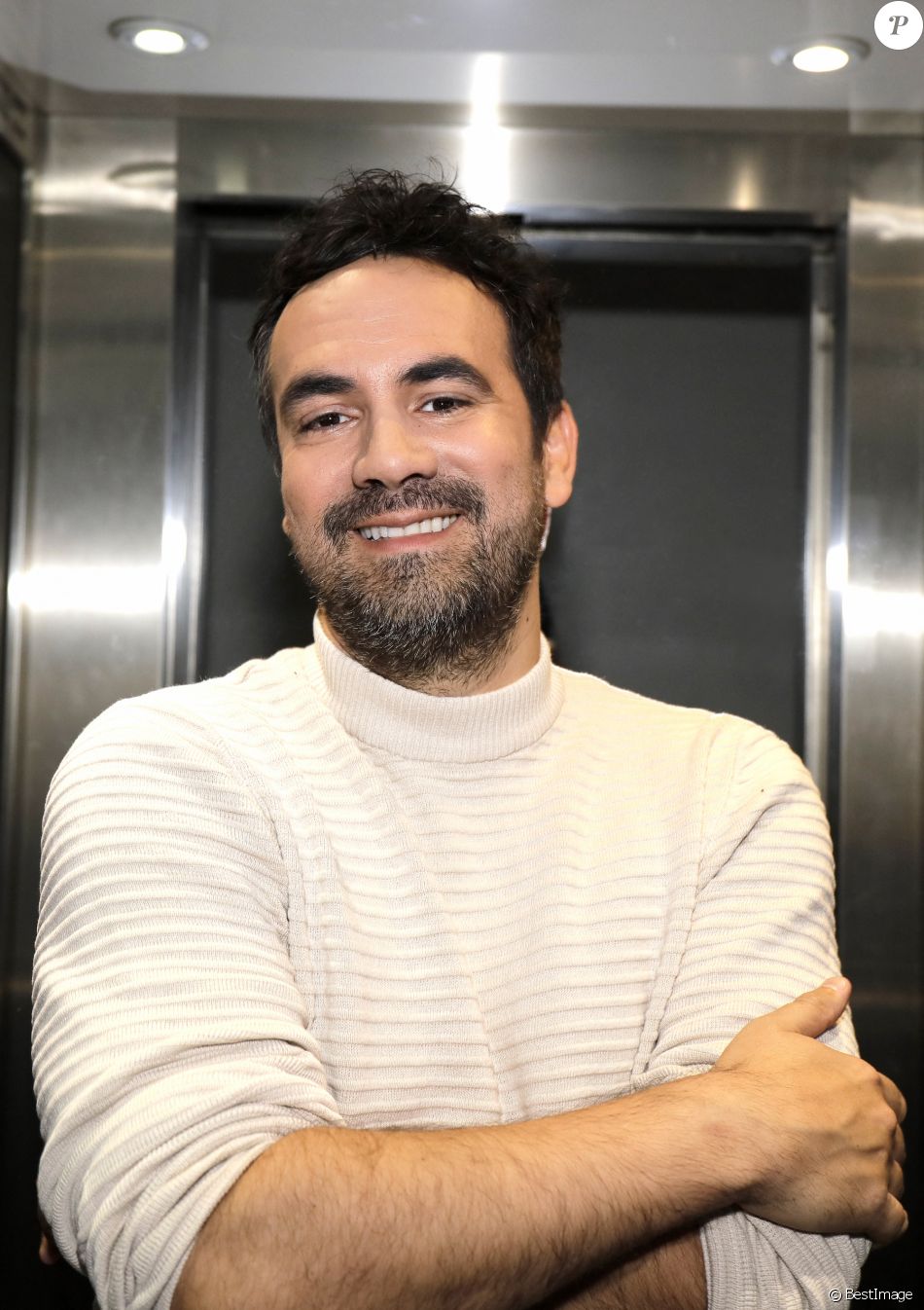 Exclusif - Alex Goude pose à Paris le 11 décembre 2019. - Purepeople