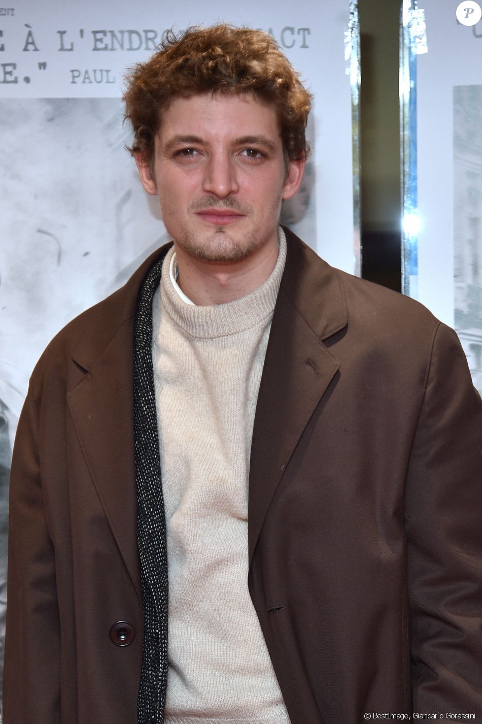 Niels Schneider - Avant-première du film Sympathie Pour Le Diable au ...
