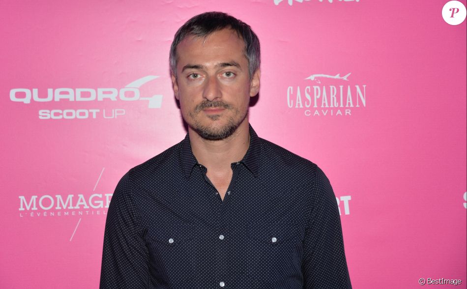 Exclusif - Sébastien Thoen - Photocall du dîner de l'équipe du Grand ...