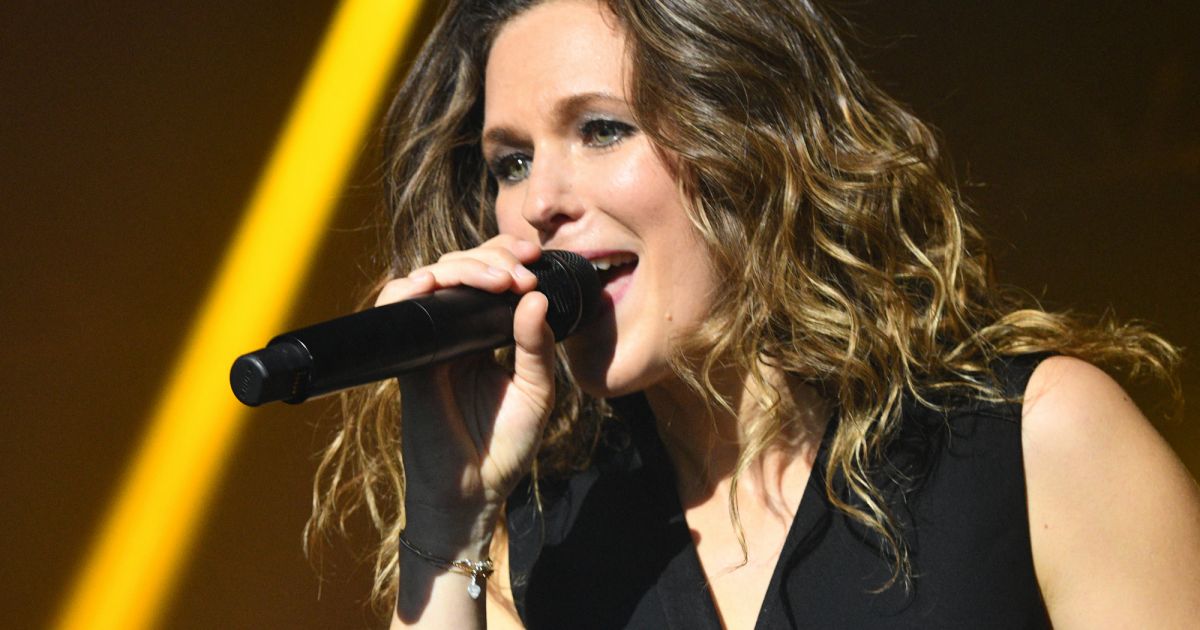 Exclusif - Lorie (Laure Pester) en concert au Trianon à Paris le 9 mars ...