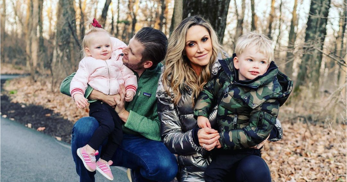 Eric Trump, son épouse Lara Trump et leurs deux fils Luke et Dorothy ...