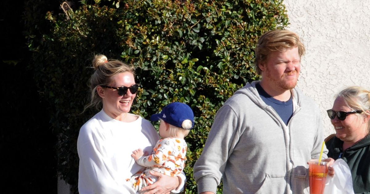 Exclusif - Kirsten Dunst, son compagnon Jesse Plemons et leur fils ...