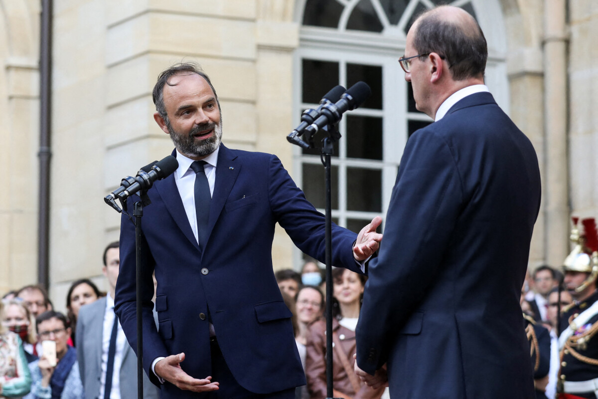 Photo Passation De Pouvoir à Matignon Entre Edouard Philippe Et Jean Castex Nouveau Premier