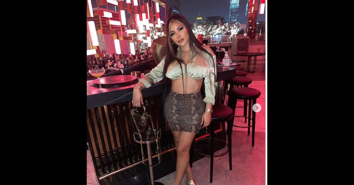 Maeva Ghennam en soirée à Dubaï - Purepeople