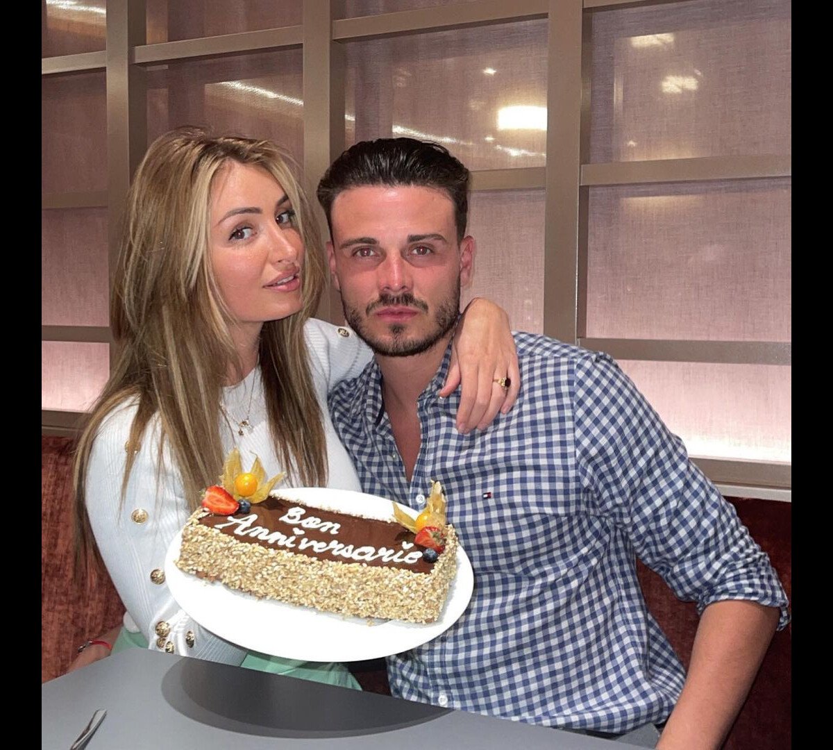 Photo : Beverly Bello et Noah en Italie, le 16 mai 2021 - Purepeople