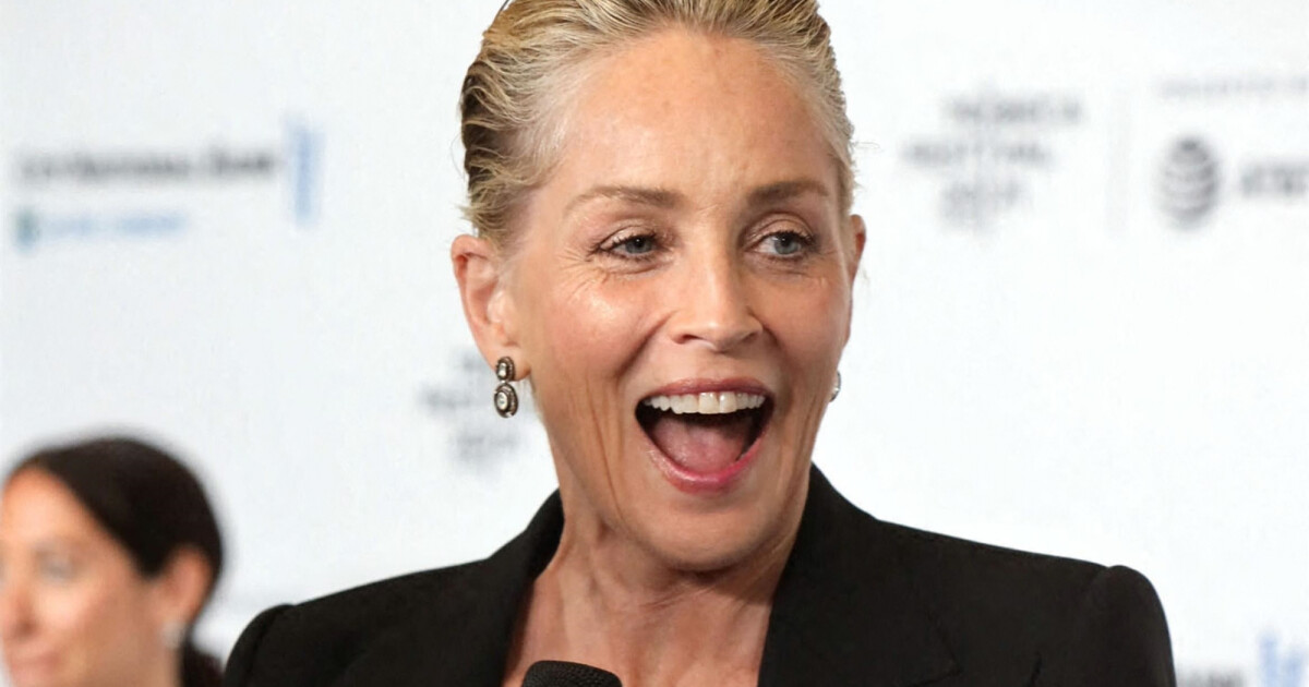 Sharon Stone recasée ? L'actrice fréquente un rappeur... deux fois plus ... Sharon Stone recasée ? L'actrice fréquente un rappeur... deux fois plus ...