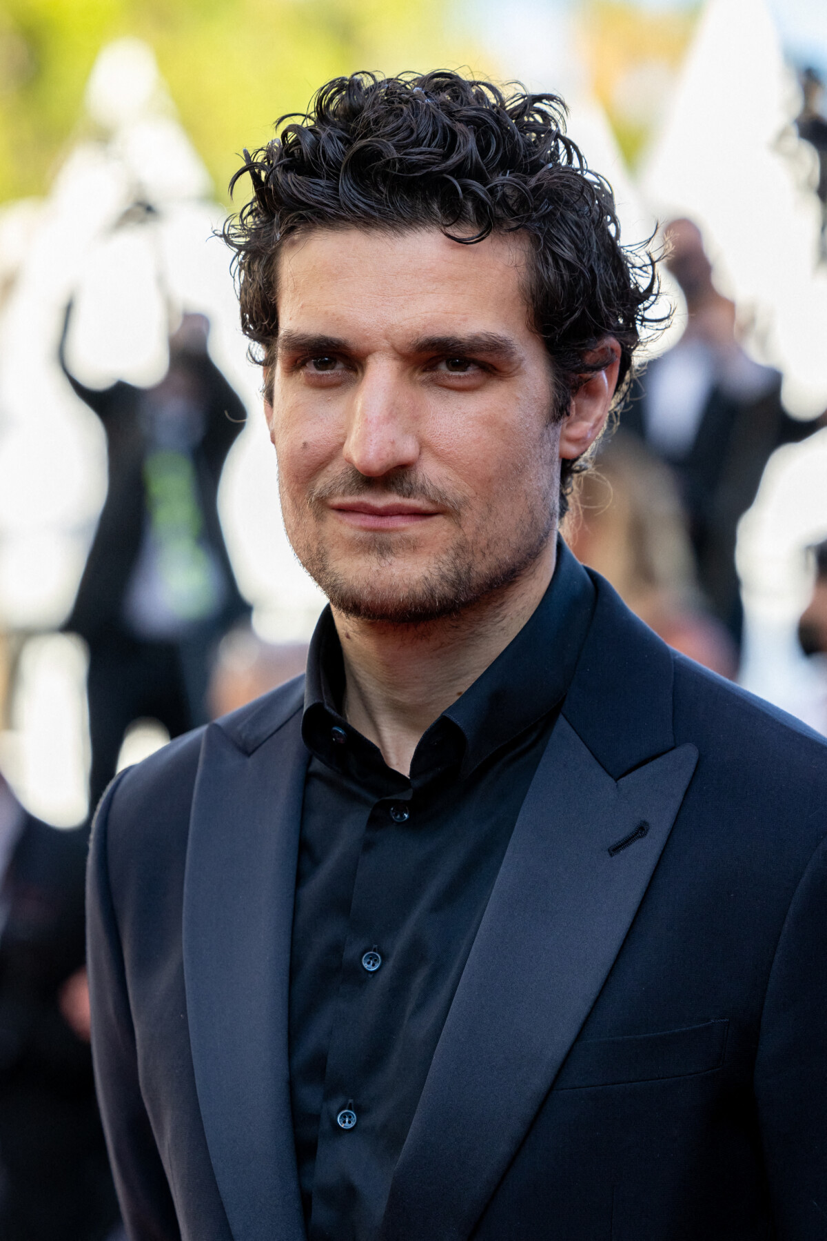 Photo : Louis Garrel - Montée des marches du film " L'histoire de ma ...