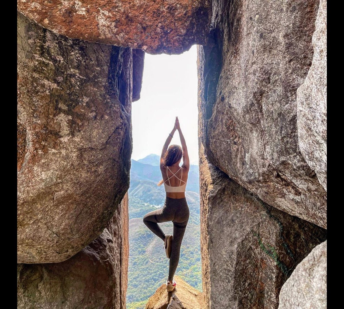 Photo : Sofia Cheung sur Instagram avant sa chute accidentelle ayant ...