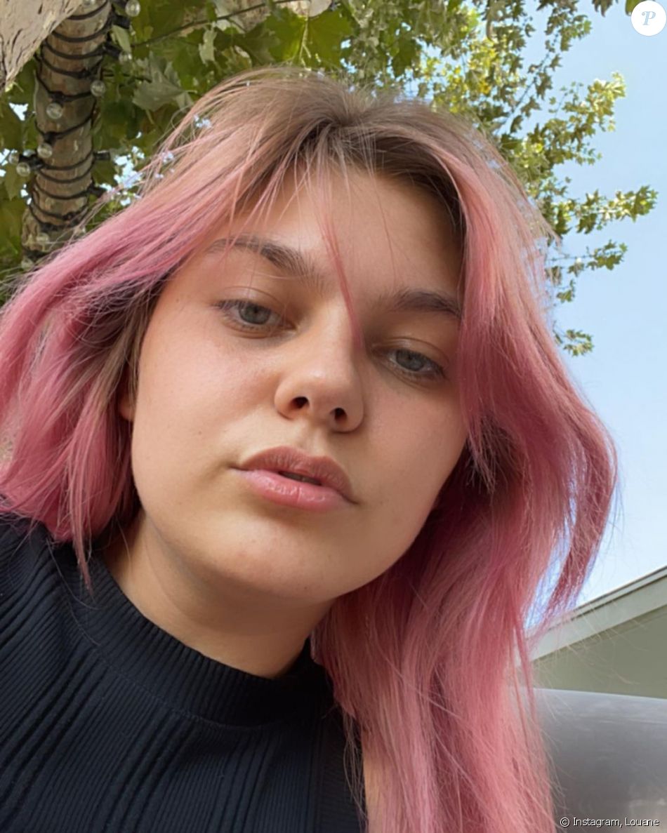 Louane sur Instagram. - Purepeople
