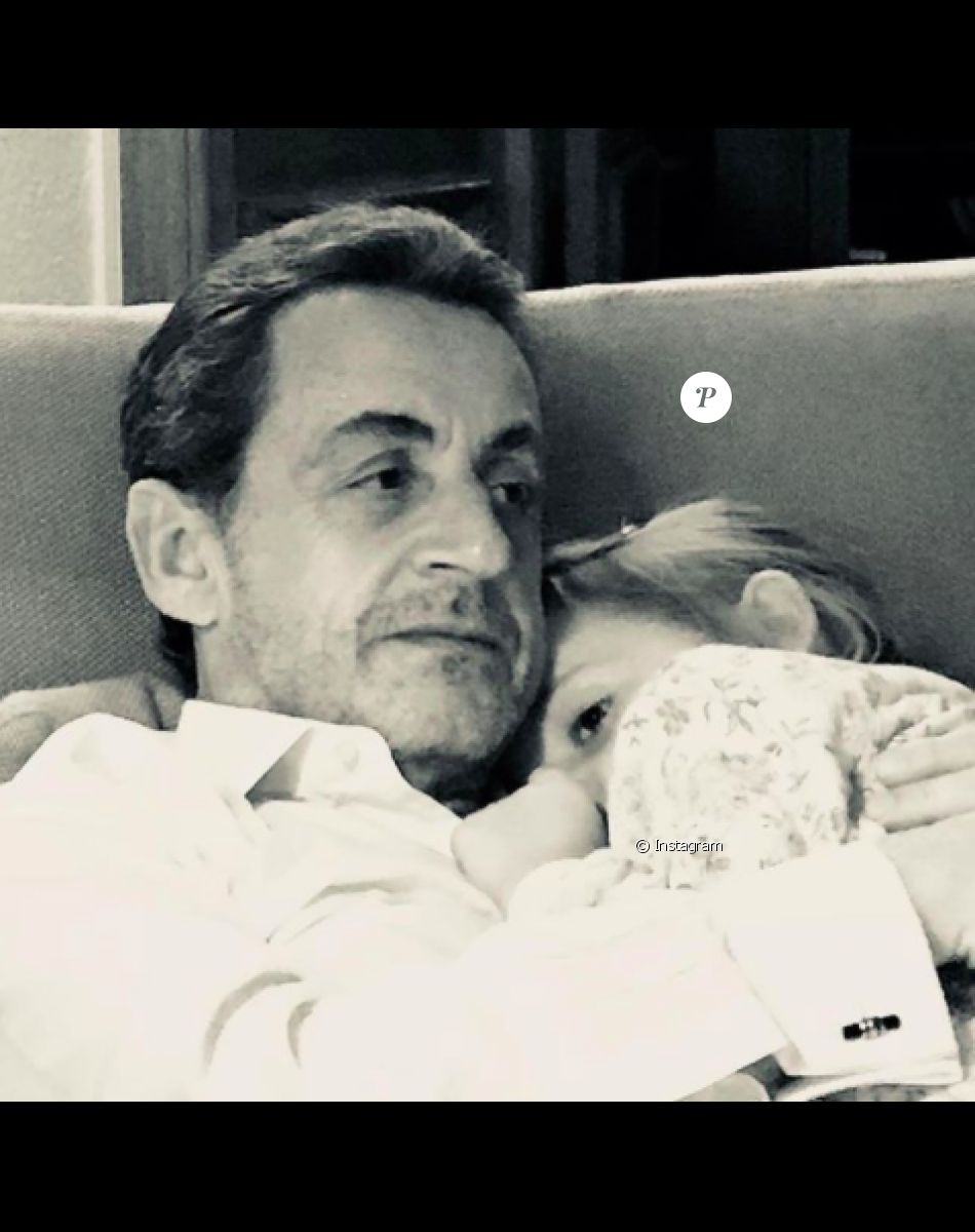 Giulia Sarkozy a 10 ans ! Carla Bruni-Sarkozy partage des photos de ...