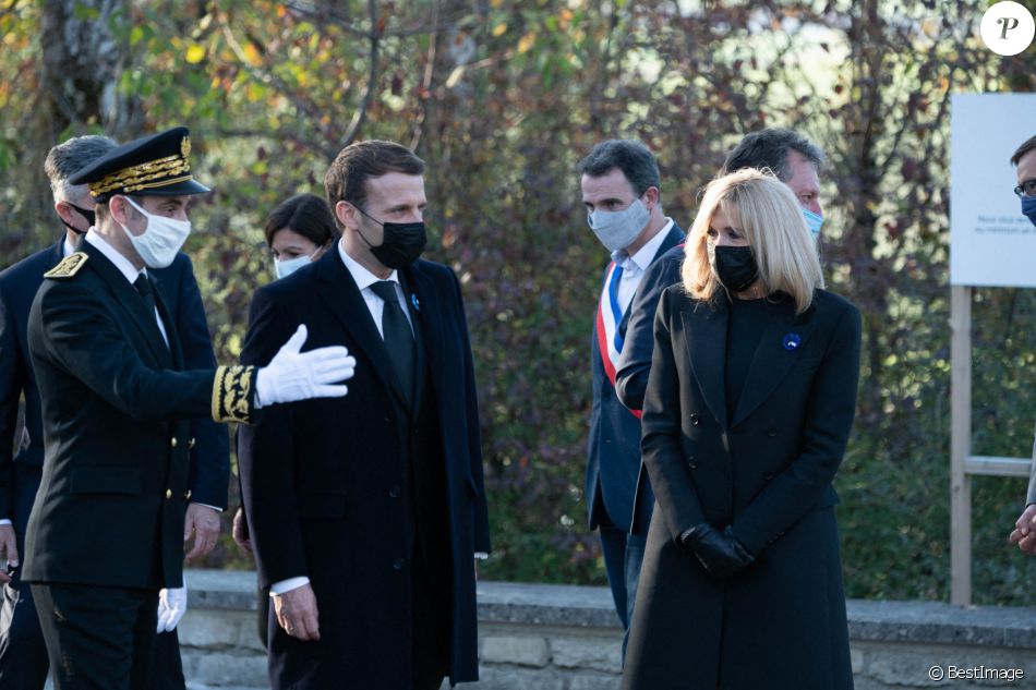Joseph Zimet, préfet de la Haute-Marne, le président Emmanuel Macron et ...