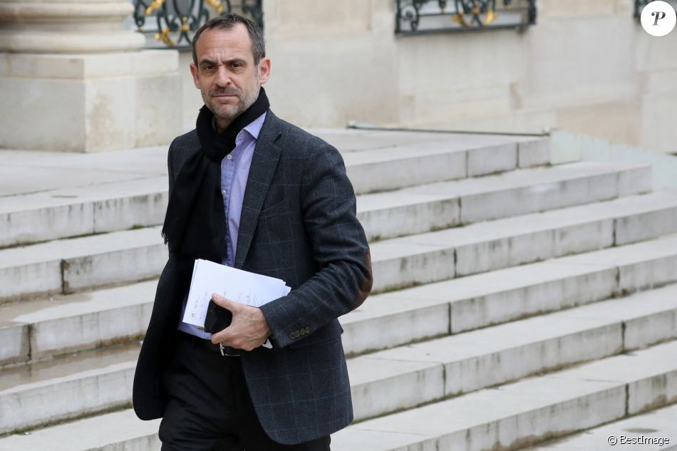 Le conseiller en communication du président de la République Joseph ...