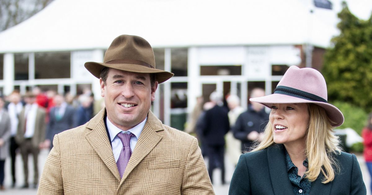 Peter Phillips, Autumn Phillips arrivent au Festival Cheltenham - Jour ...