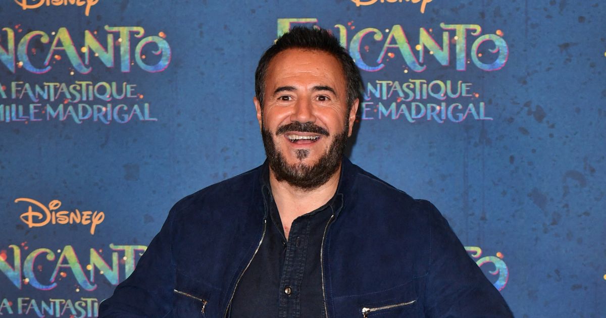 José Garcia - Avant-première du film Encanto de Disney au Grand Rex à ...