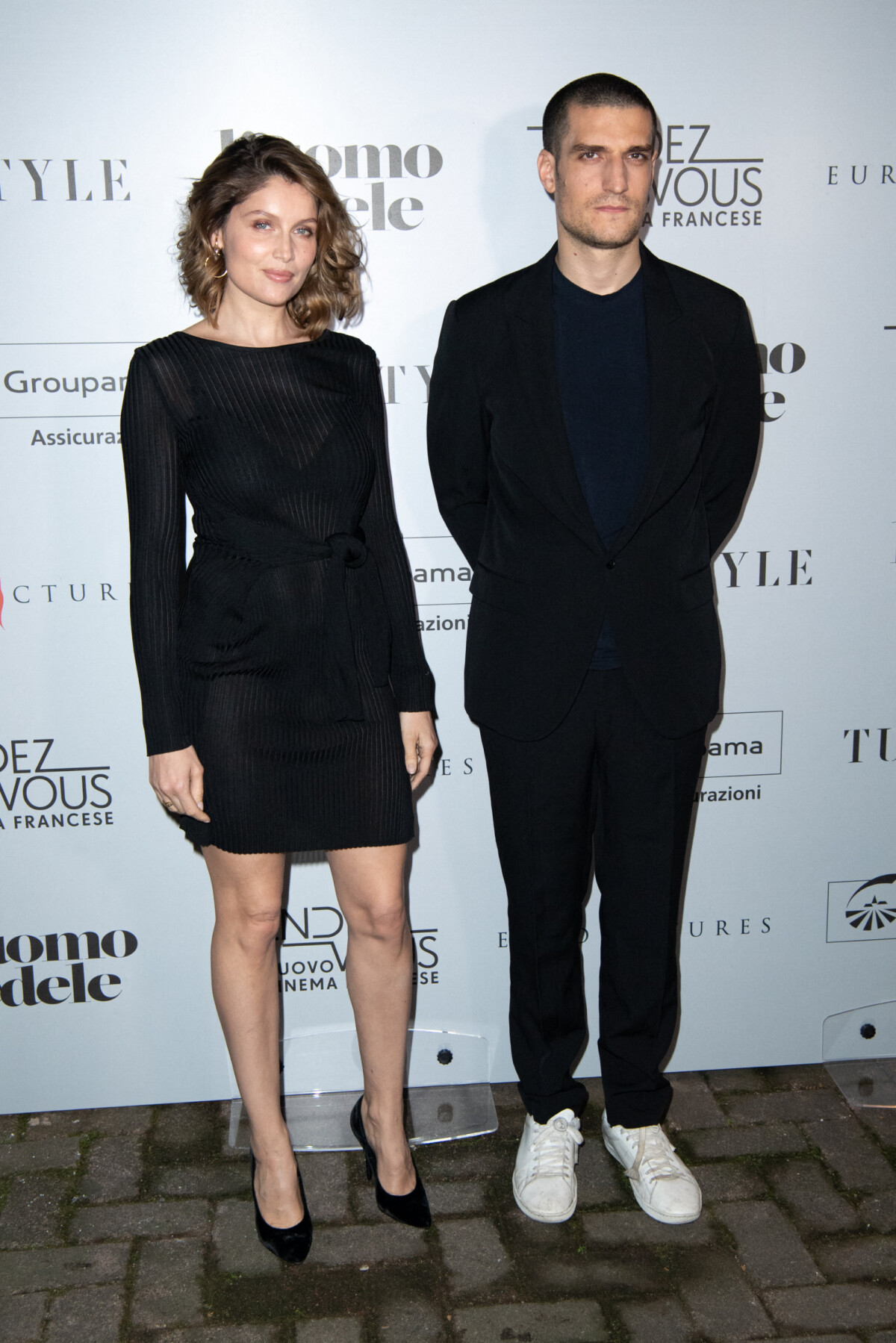 Photo : Laetitia Casta et son mari Louis Garrel lors de la première du ...