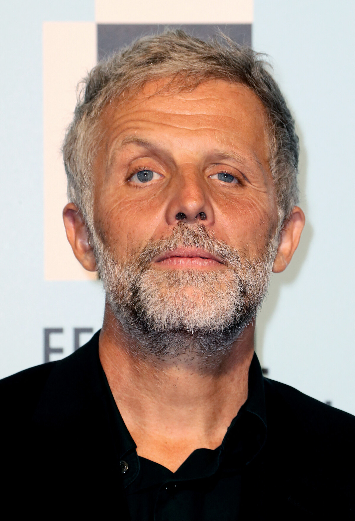 Photo : Stéphane Guillon - Projection en avant-première de la série de ...