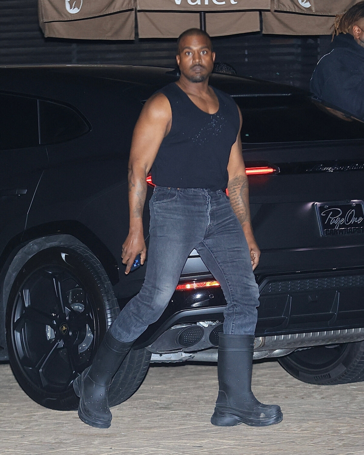 Photo : Kanye West (ye) et Chaney Jones, la copie de K. Kardashian, à ...