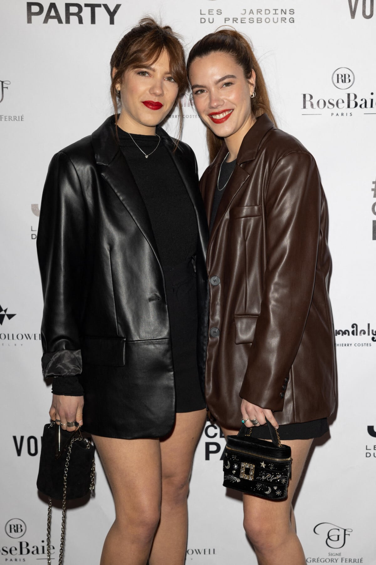 Photo : Exclusif - Esther et Salomé Braun assistent à la soirée de fin ...